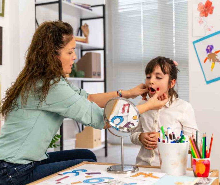 Speech and Language Goals for Autistic Kids: A Parent-Friendly Guide